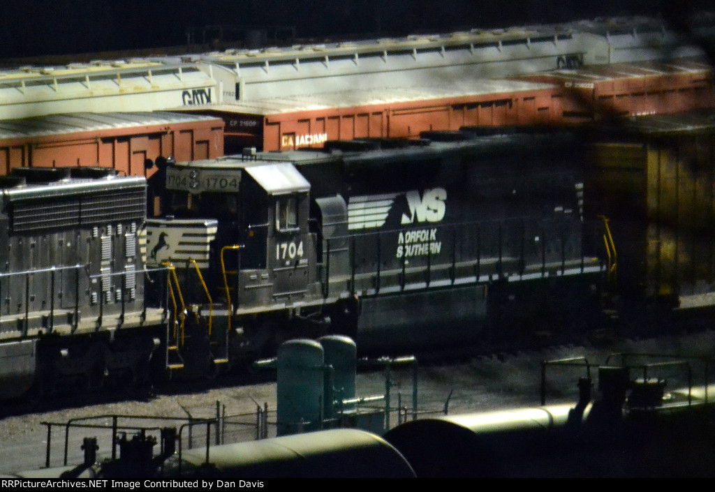 NS SD45-2 1704 in Allentown